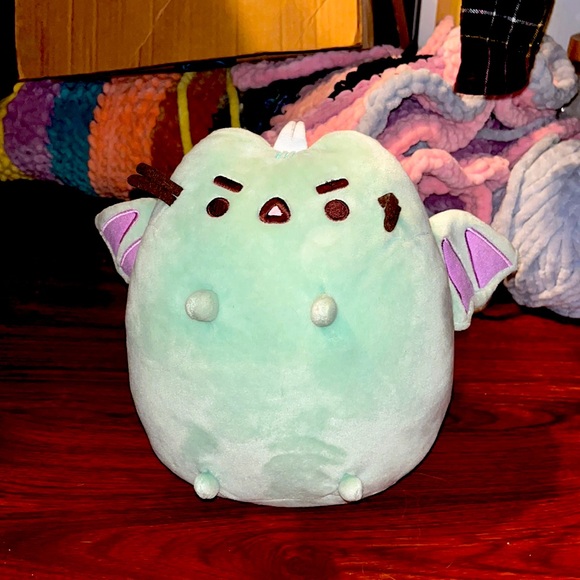 Toys | A Small Angry Pusheen Dragon Plush Barely Used No Stains Freshly ...